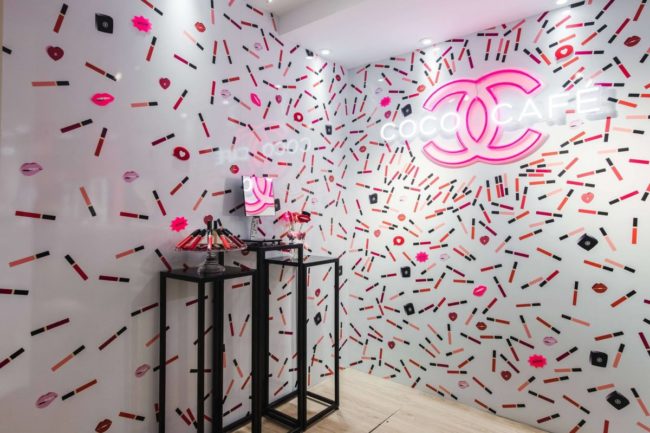 終於等到Coco Café ！Chanel 美妝快閃店登陸台北，夢幻裝置讓妳進去後就捨不得出來了 - The Femin