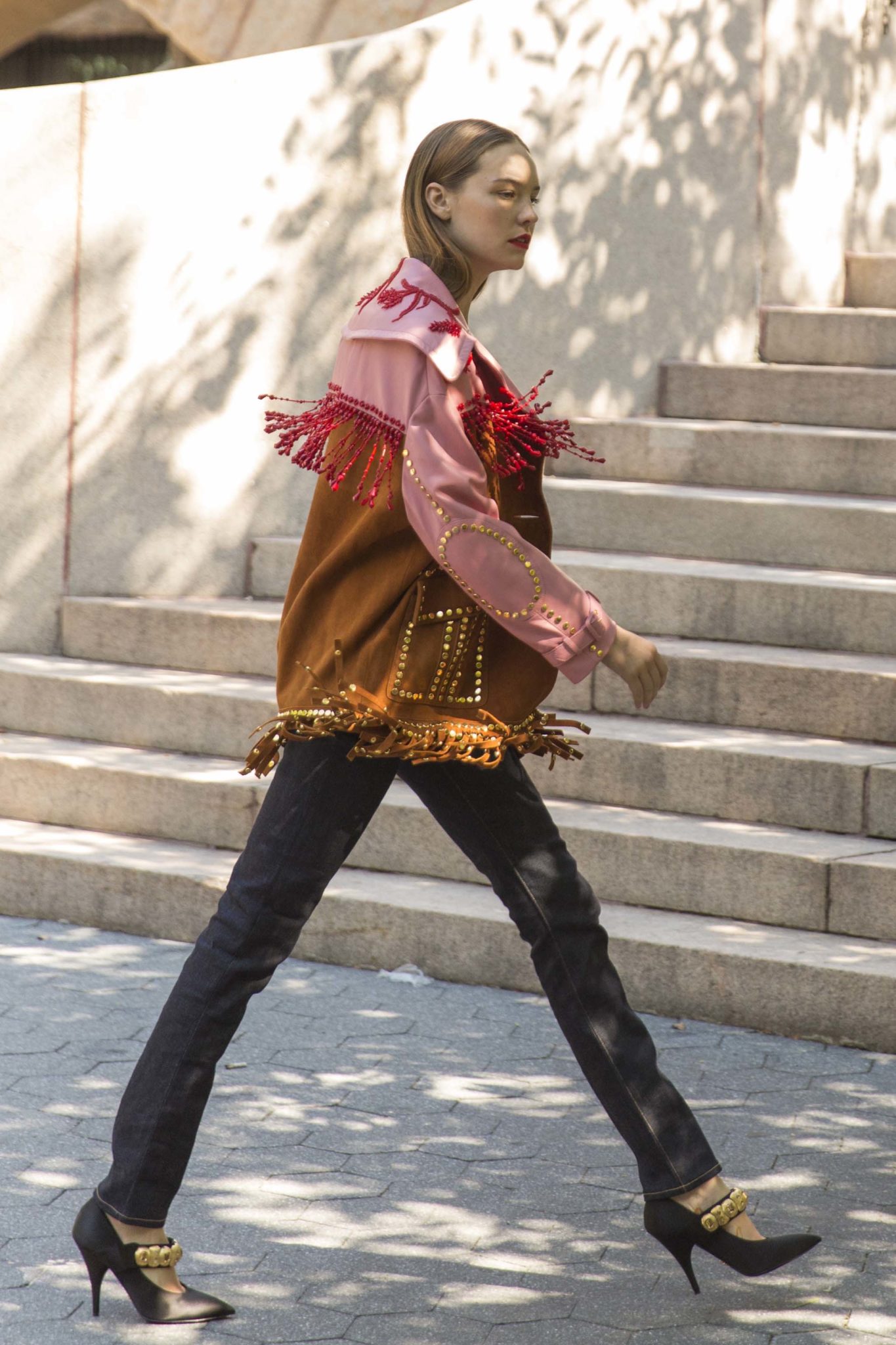 #HowToWear：麂皮、leggings、斑馬紋...，駕馭復古風格你可以這樣穿！ - The Femin