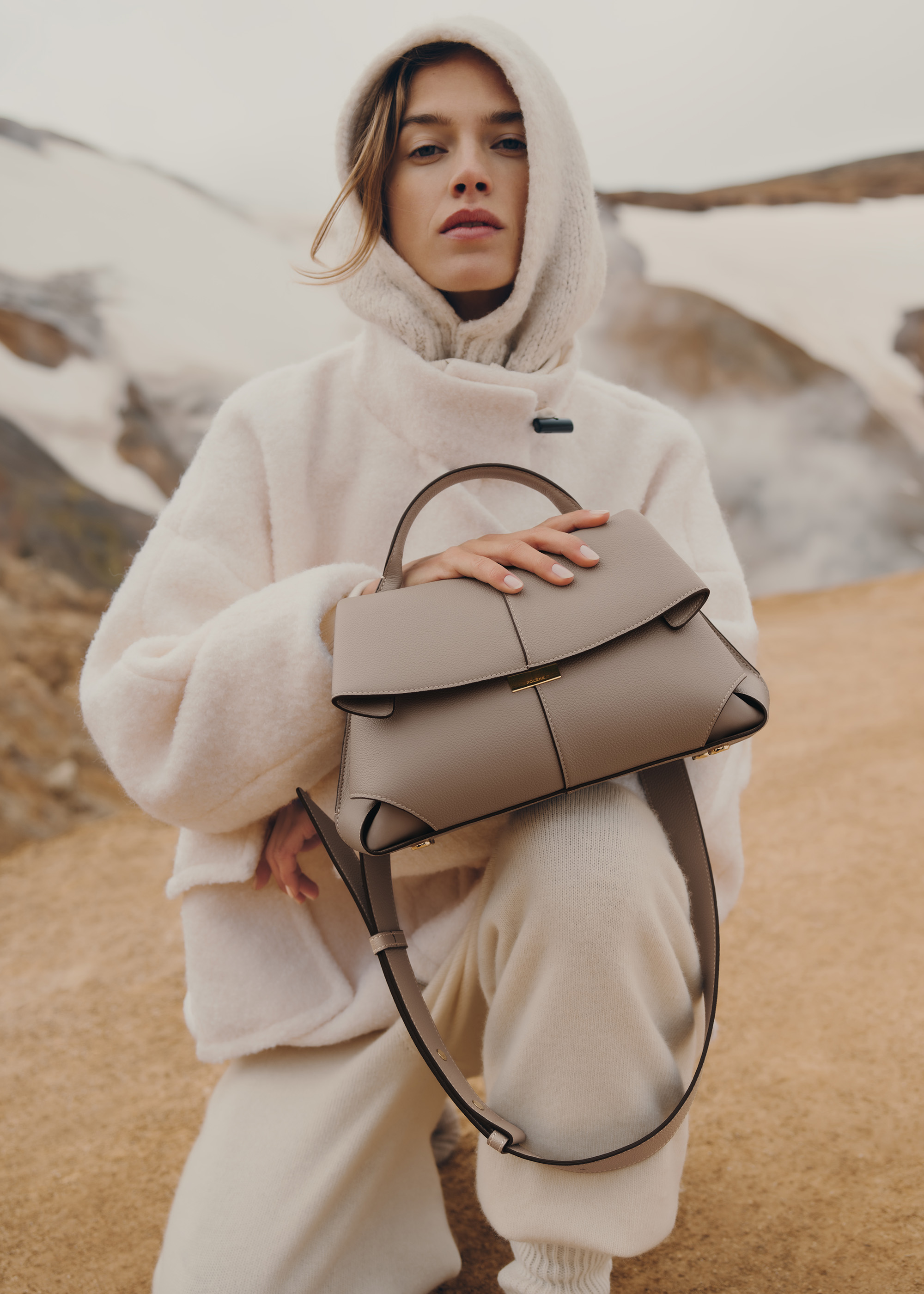 宛如小木屋般的可愛外型，Polène 推出全新 Mokki 包款 - The Femin