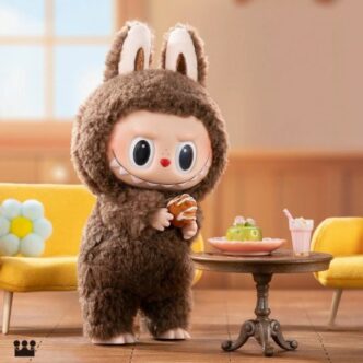 讓 Lisa 與 Rosé 一起興奮開箱，這個叫 Labubu 的玩偶有什麼魅力？ - The Femin